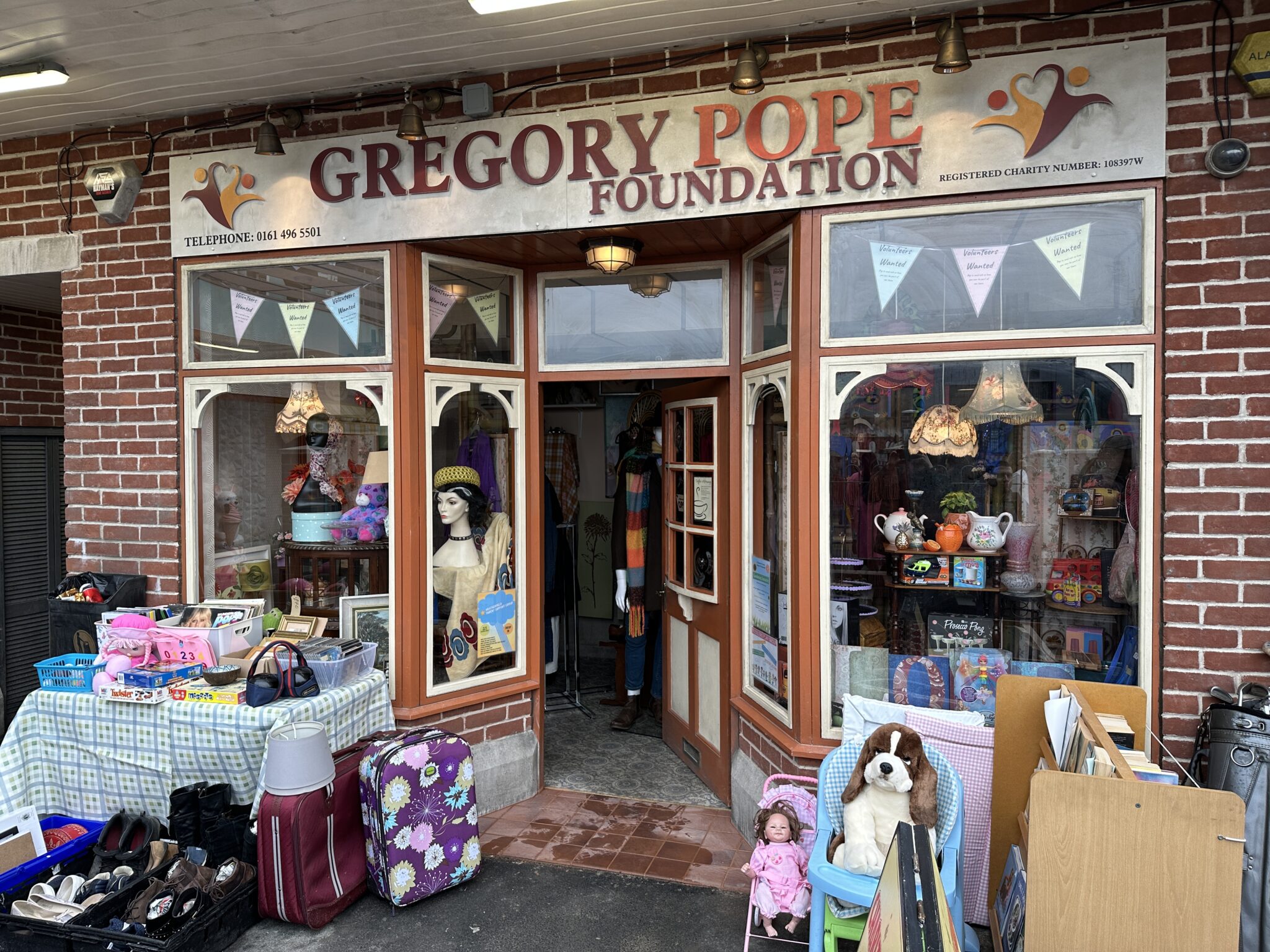 Brand new Coronation Street Weatherfield Precinct unveiled