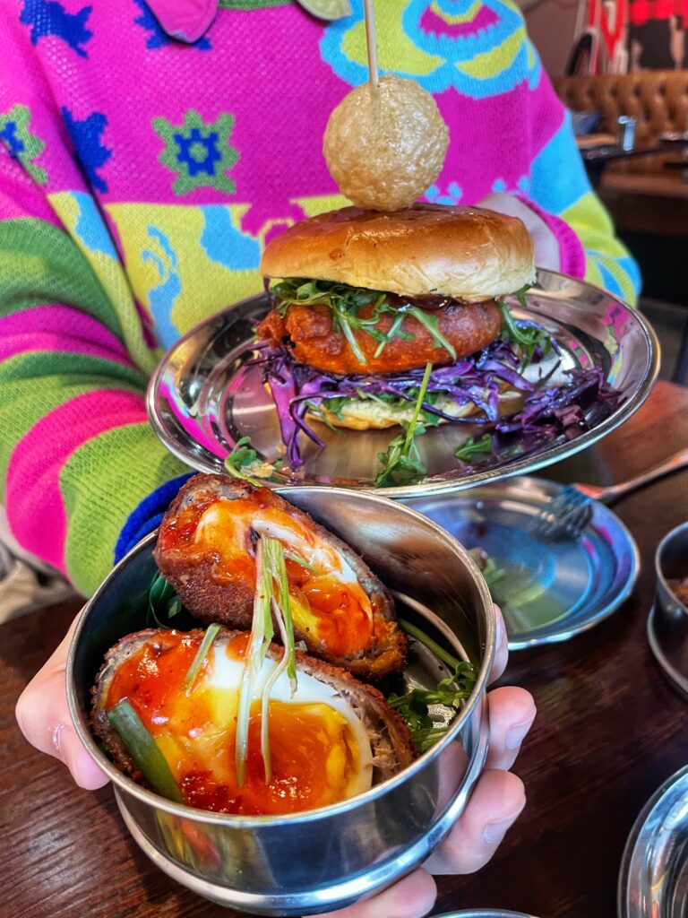 The Scottish-Indian restaurant selling haggis pakoras and deep-fried ...