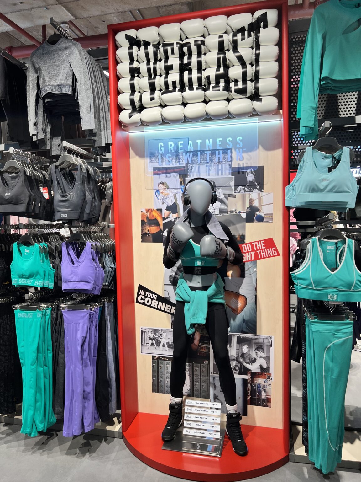 Sports Direct's giant new high-tech Manchester Arndale store