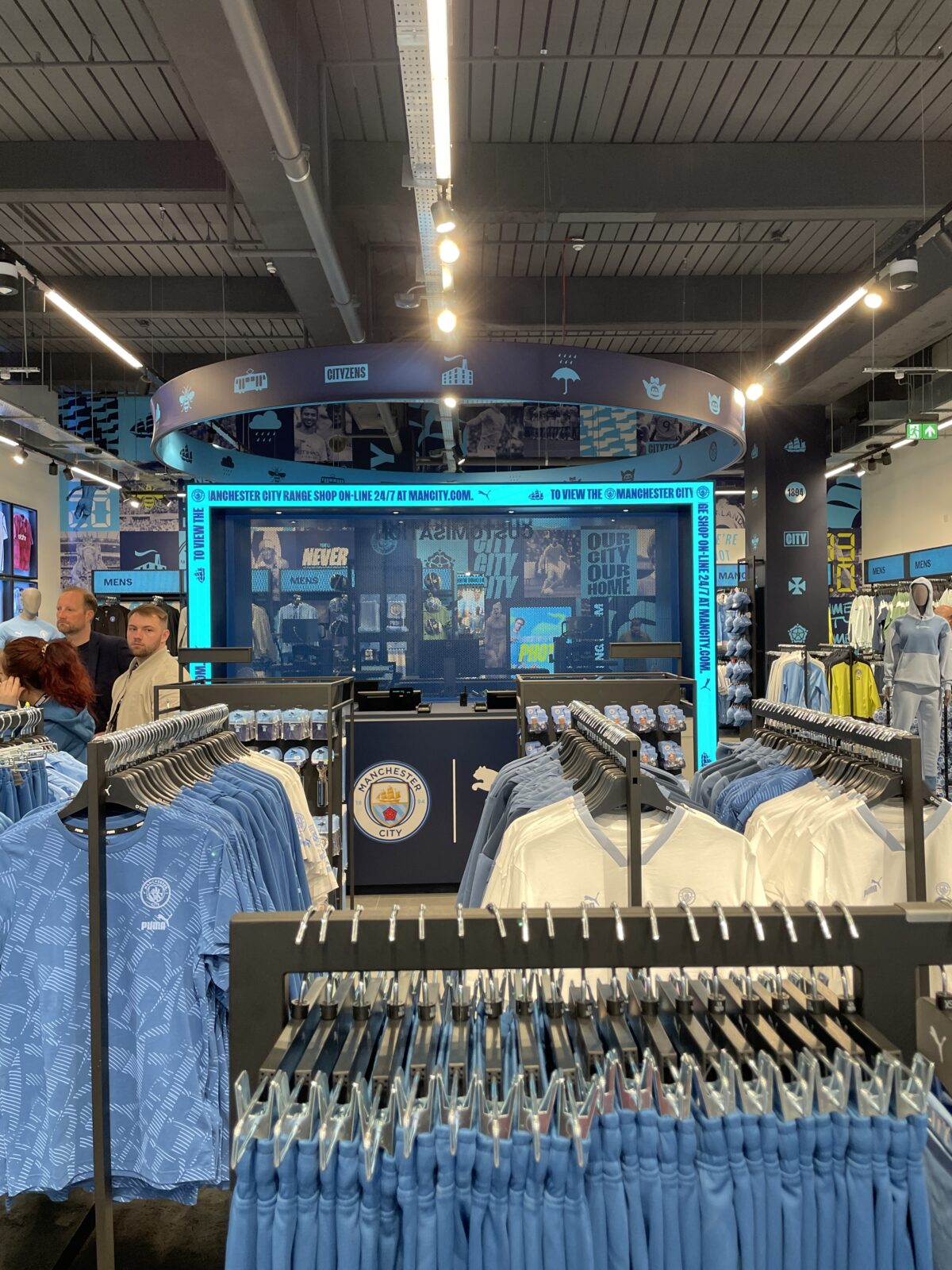 Manchester City opens new interactive shop in the Arndale