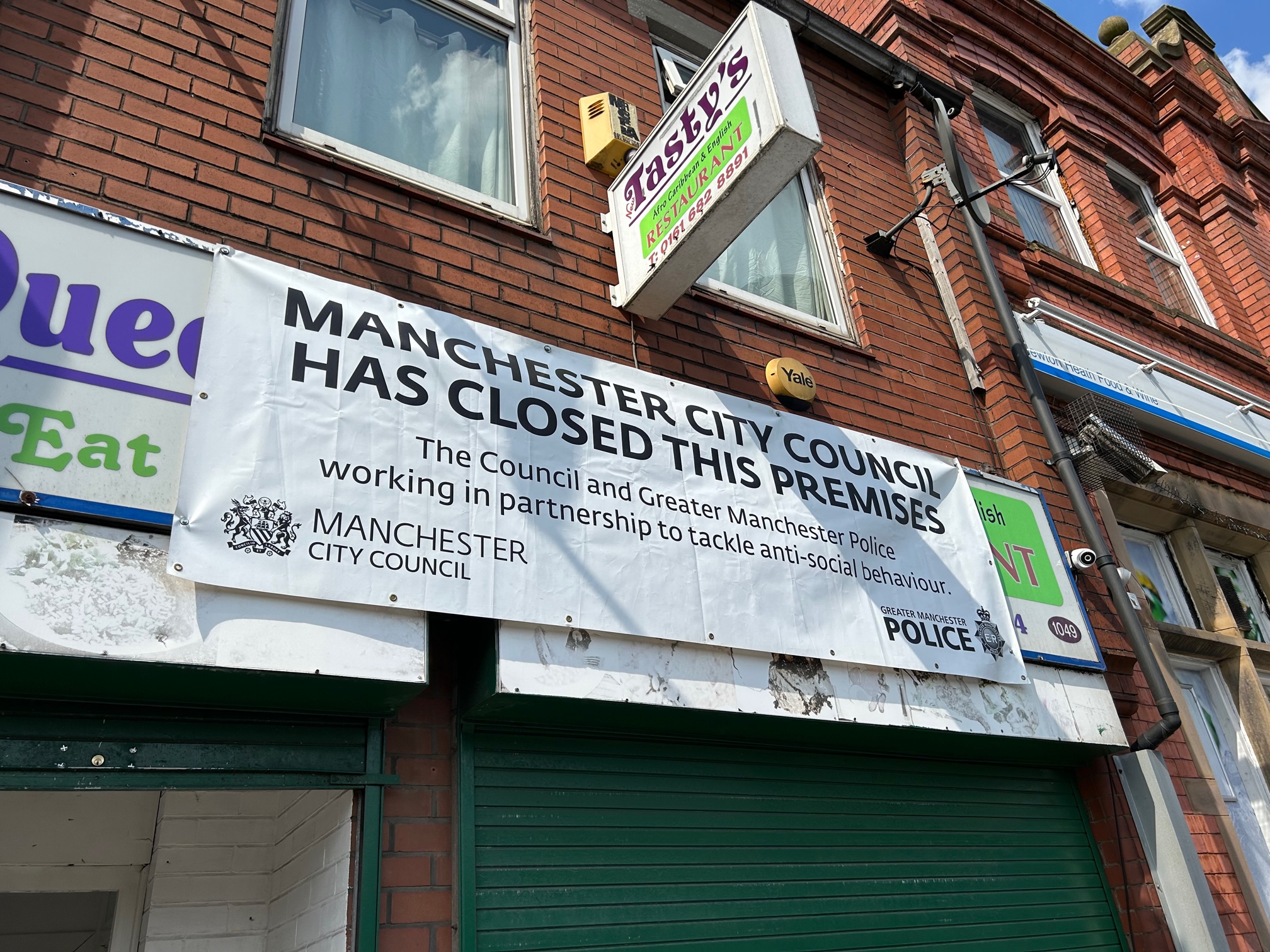 Mancs swim in a flooded subway as Salford water main bursts | The Manc