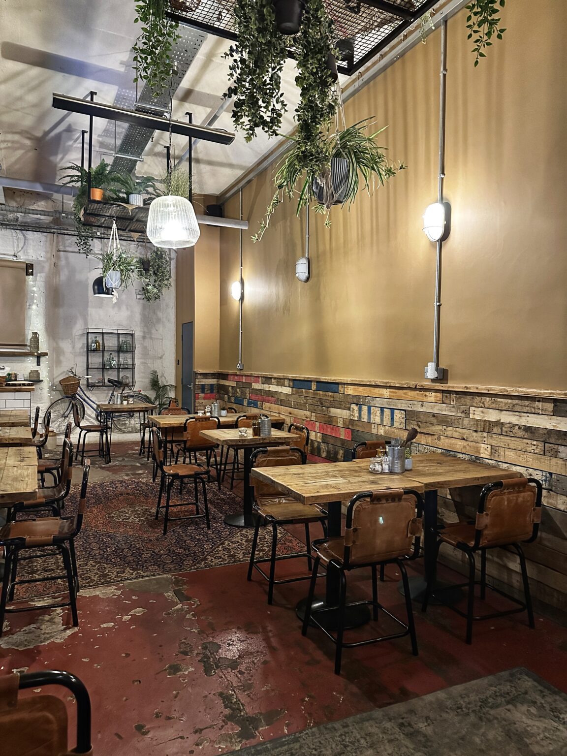 Diggle Lock - the Saddleworth cafe serving a world-class brunch