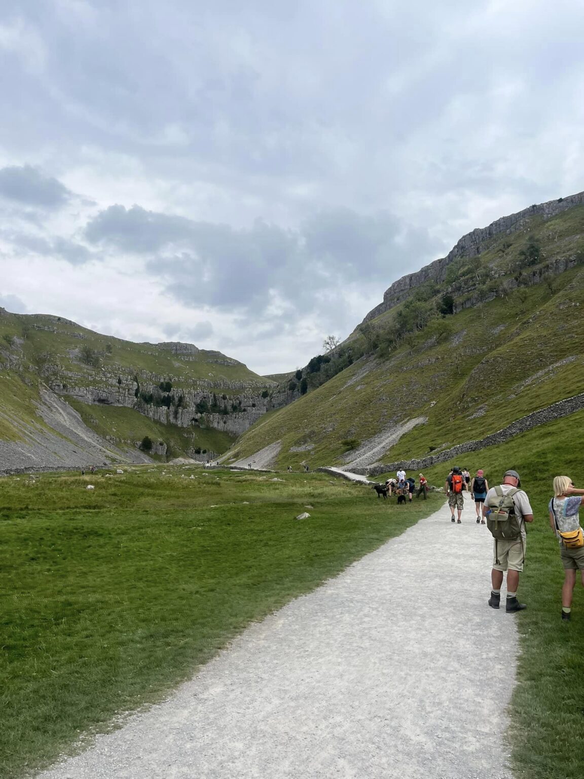 The Greater Manchester walking group that's proving to be a lifeline ...