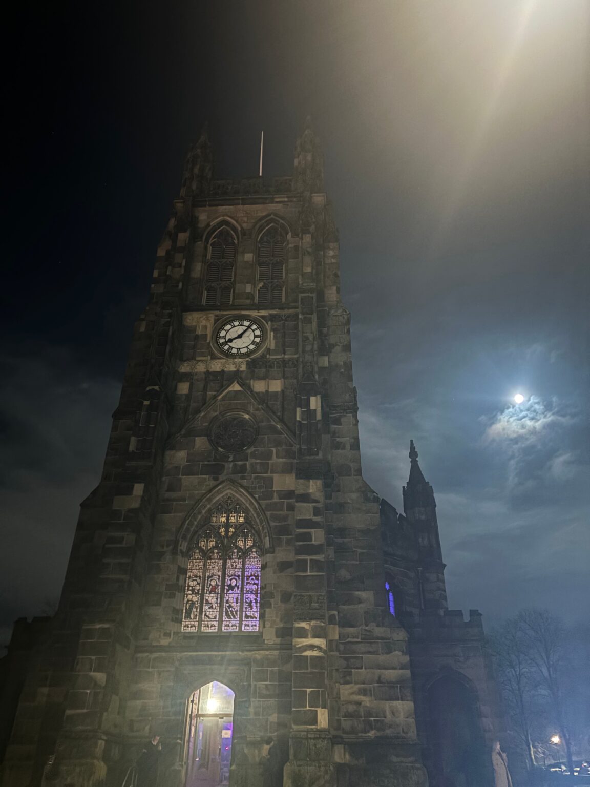 Review: Hello Cosmos wow Stockport on a night where the venue shone ...