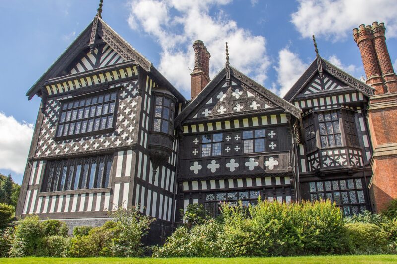 Stockport Council secure £1.6 million to fix Bramall Hall roof