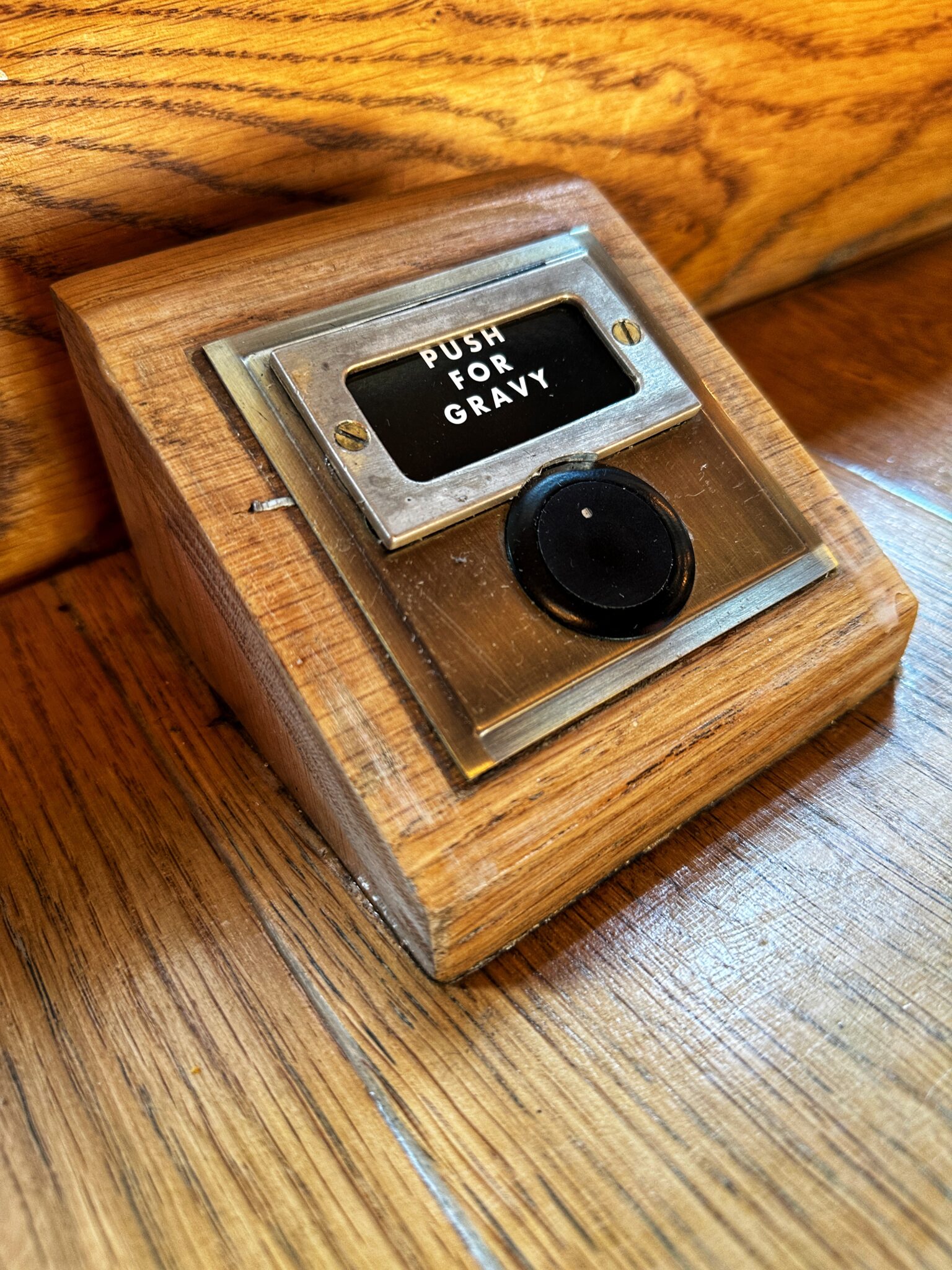 Albert's Schloss - the nightlife spot serving amazing Sunday roasts