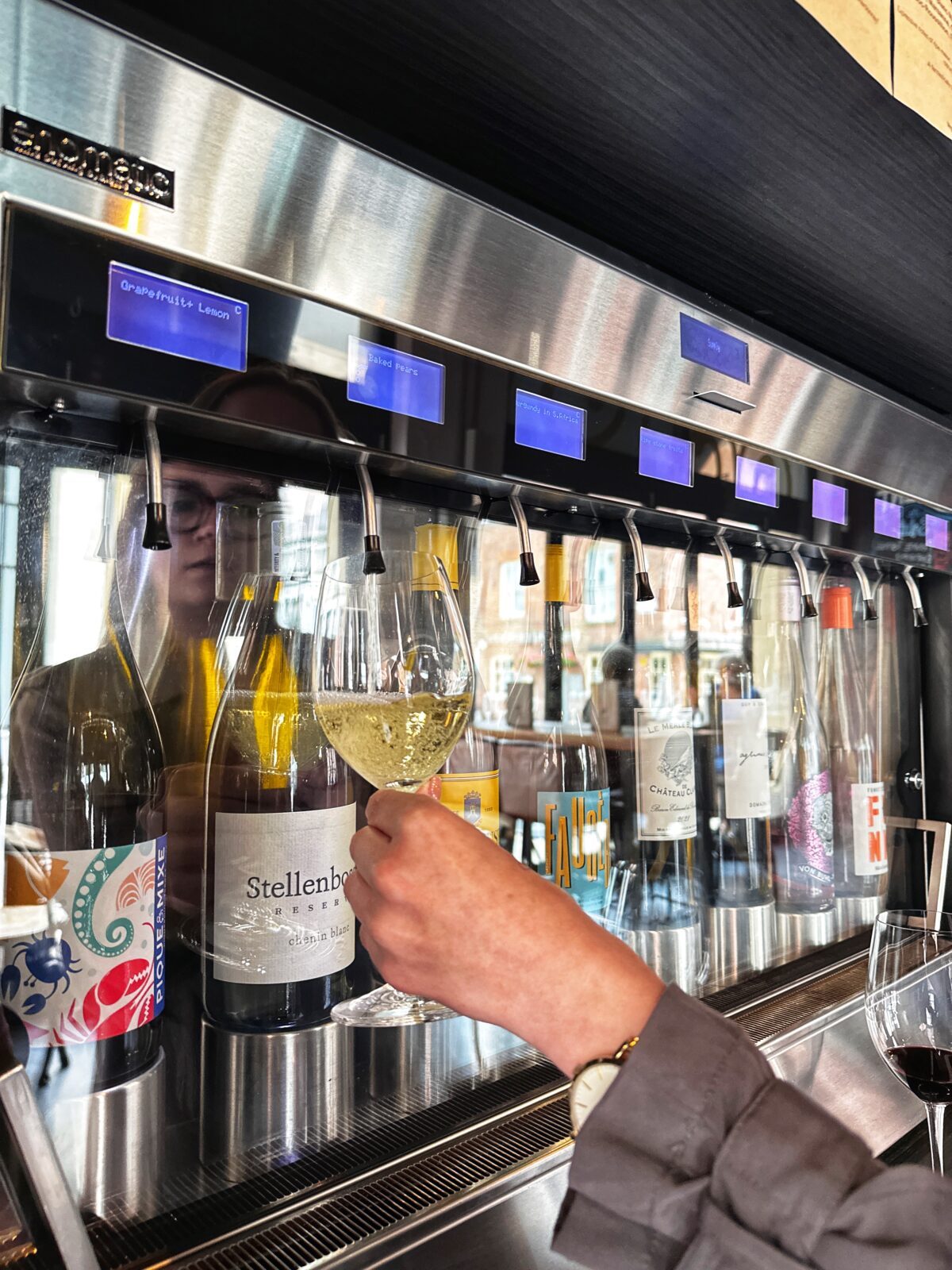 Salut - the Manchester bar with its own self-service wine machine