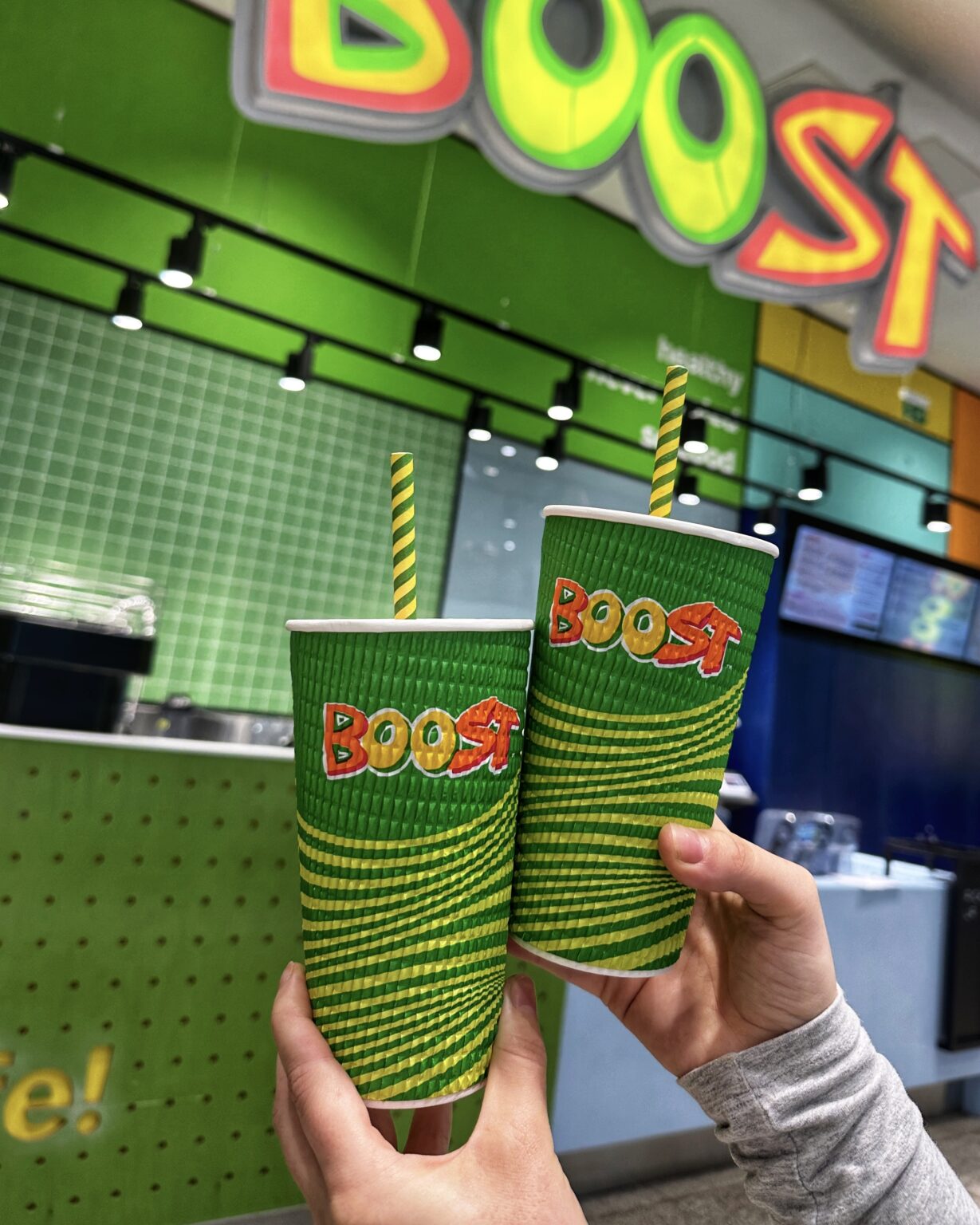 Primark is now selling raincoats for dogs – perfect for Manchester ...