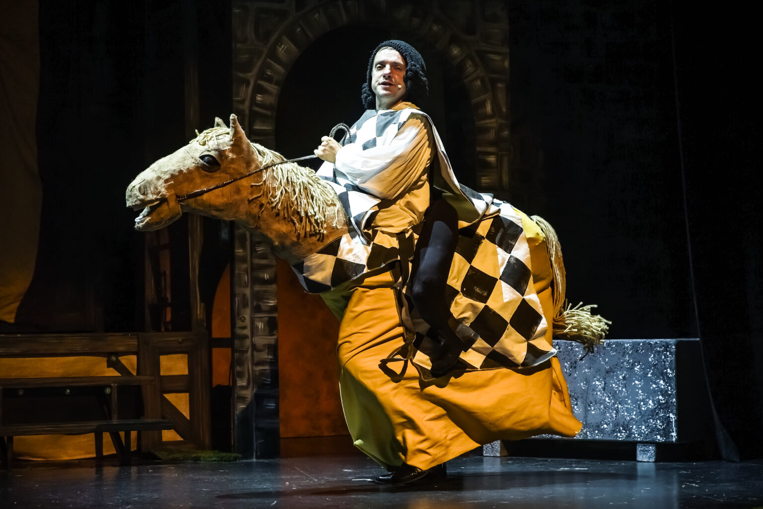 A raucous retelling of Arthurian legends - King Arthur at The Lowry ...