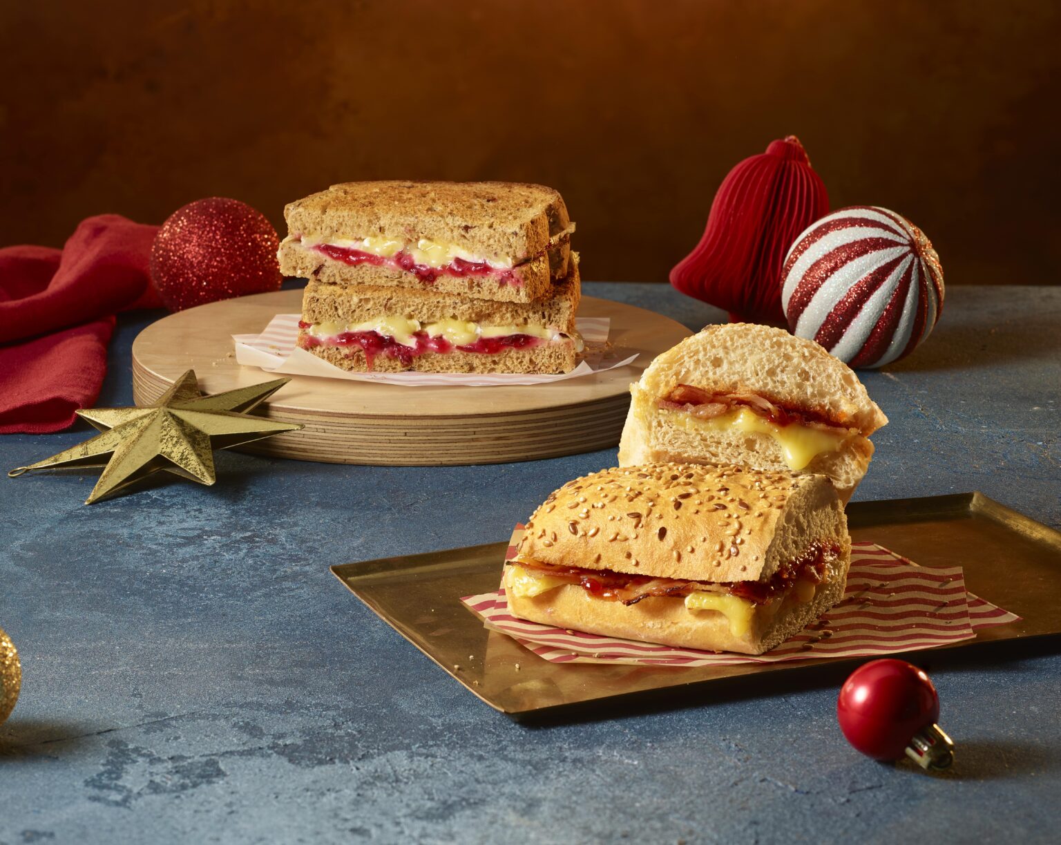 Costa unveils 2024 Christmas menu - with festive spice lattes, hog ...