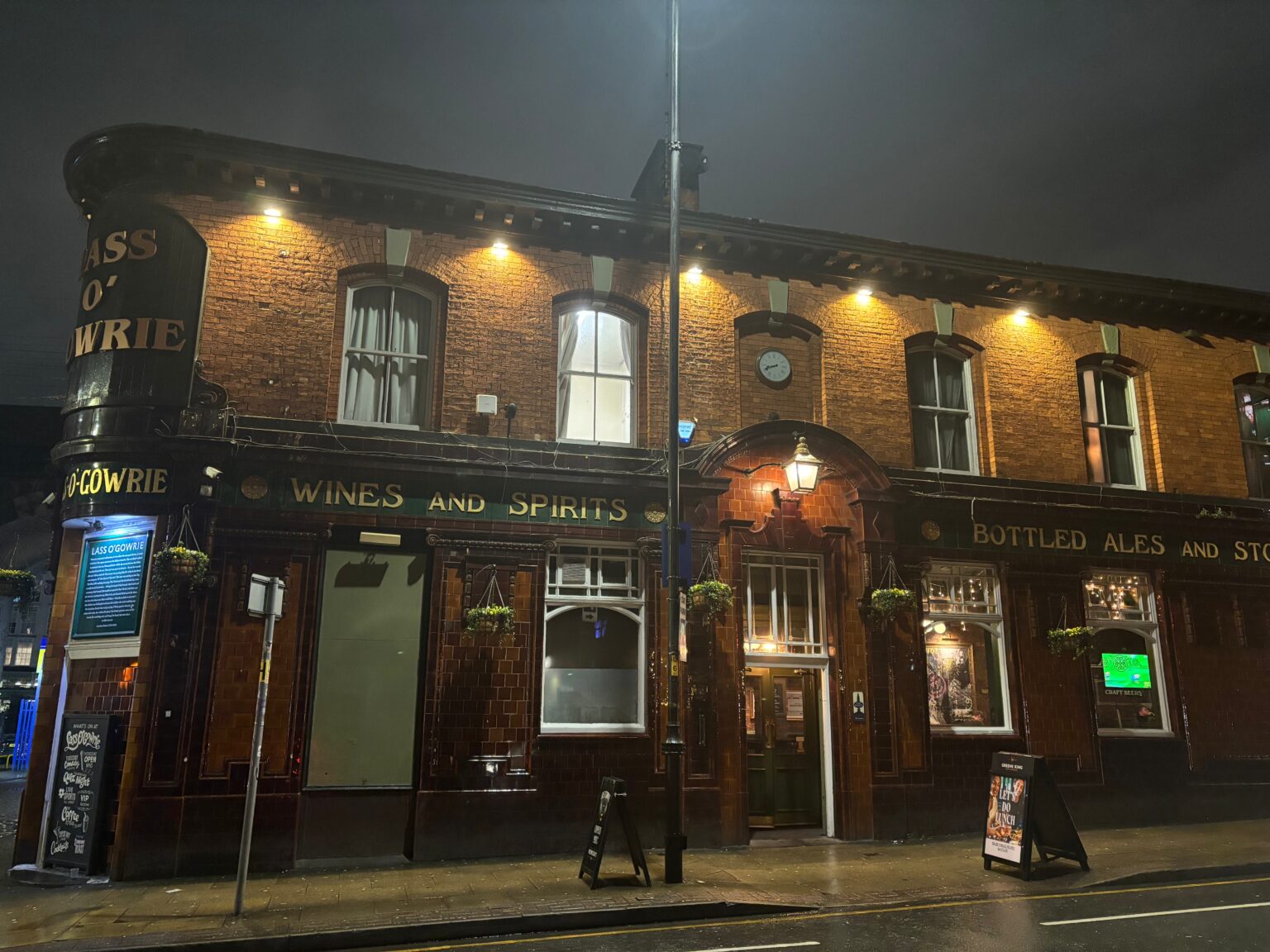 J.W. Lees is bringing back Manchester's beloved Boddingtons beer