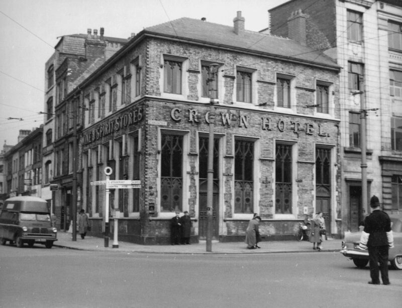 10 interesting photos that show Oldham Street like never before