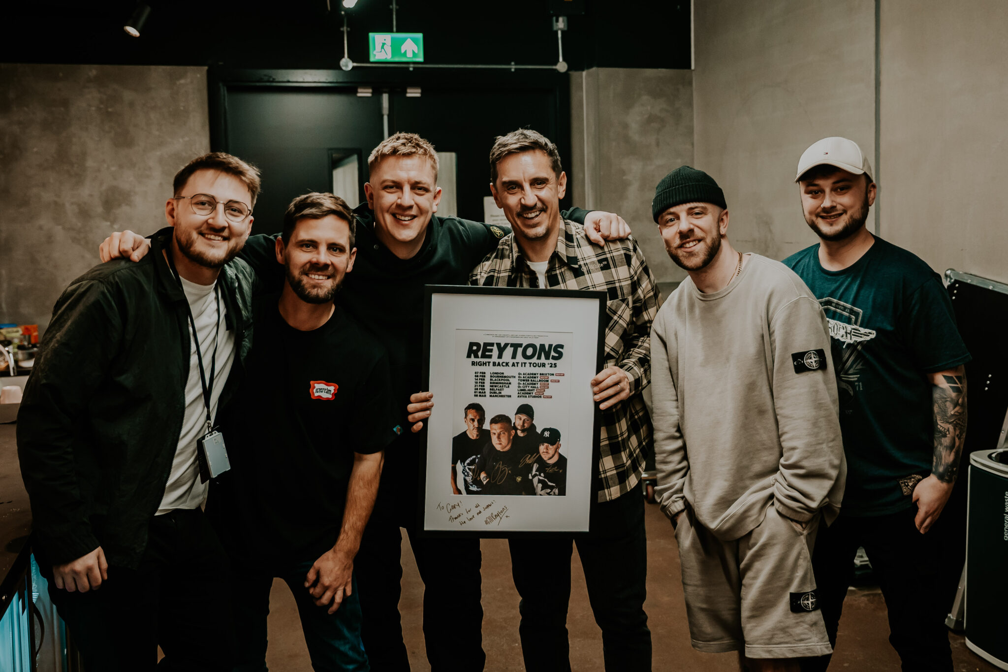 Watch Gary Neville join The Reytons on stage in Manchester