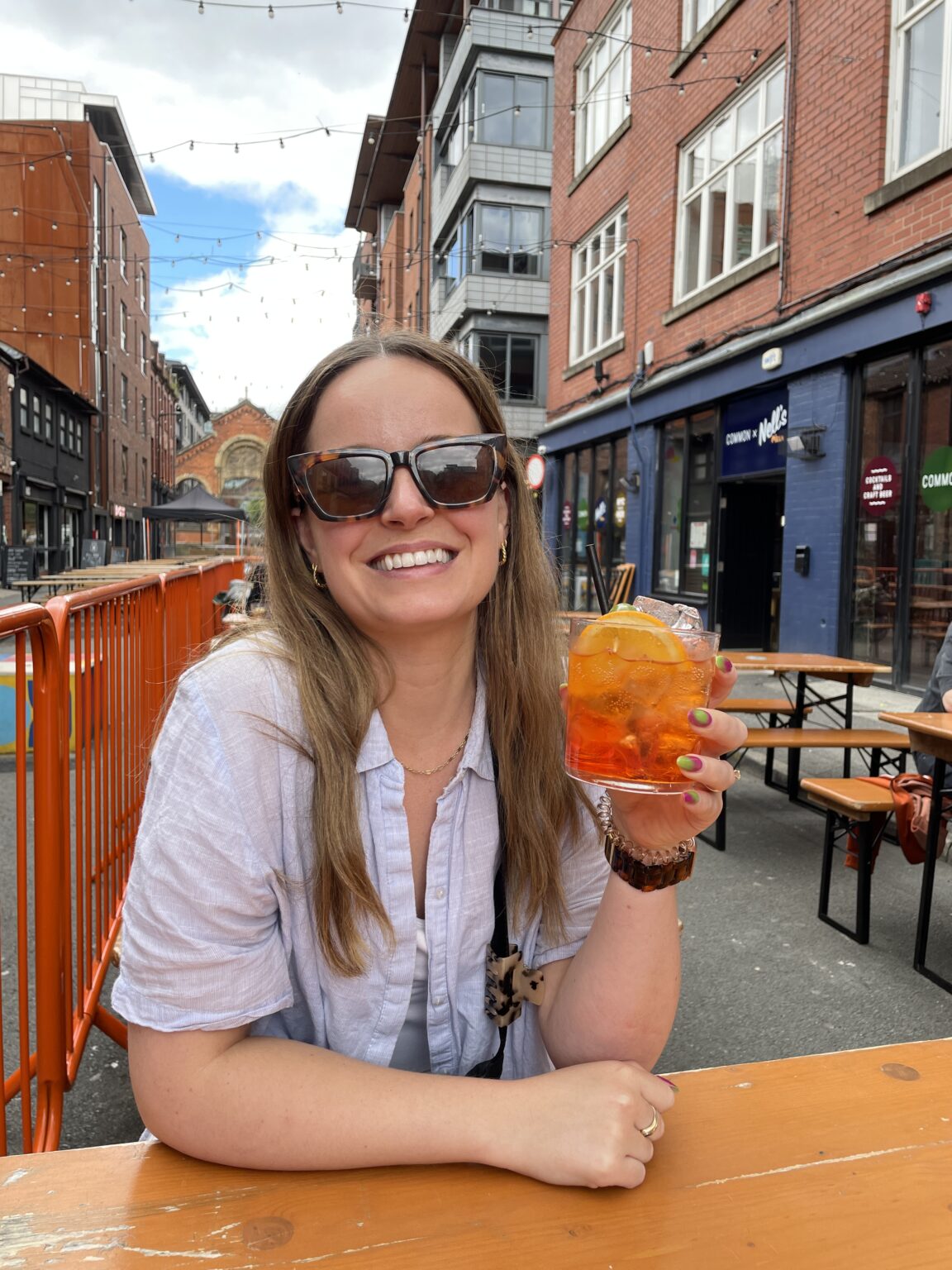 Louis, Manchester - Italian-American restaurant and music venue ...