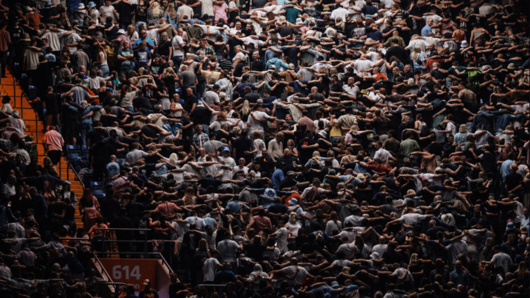 Lidl pokes fun at Liam Gallagher's £400 jakcet with smart advert