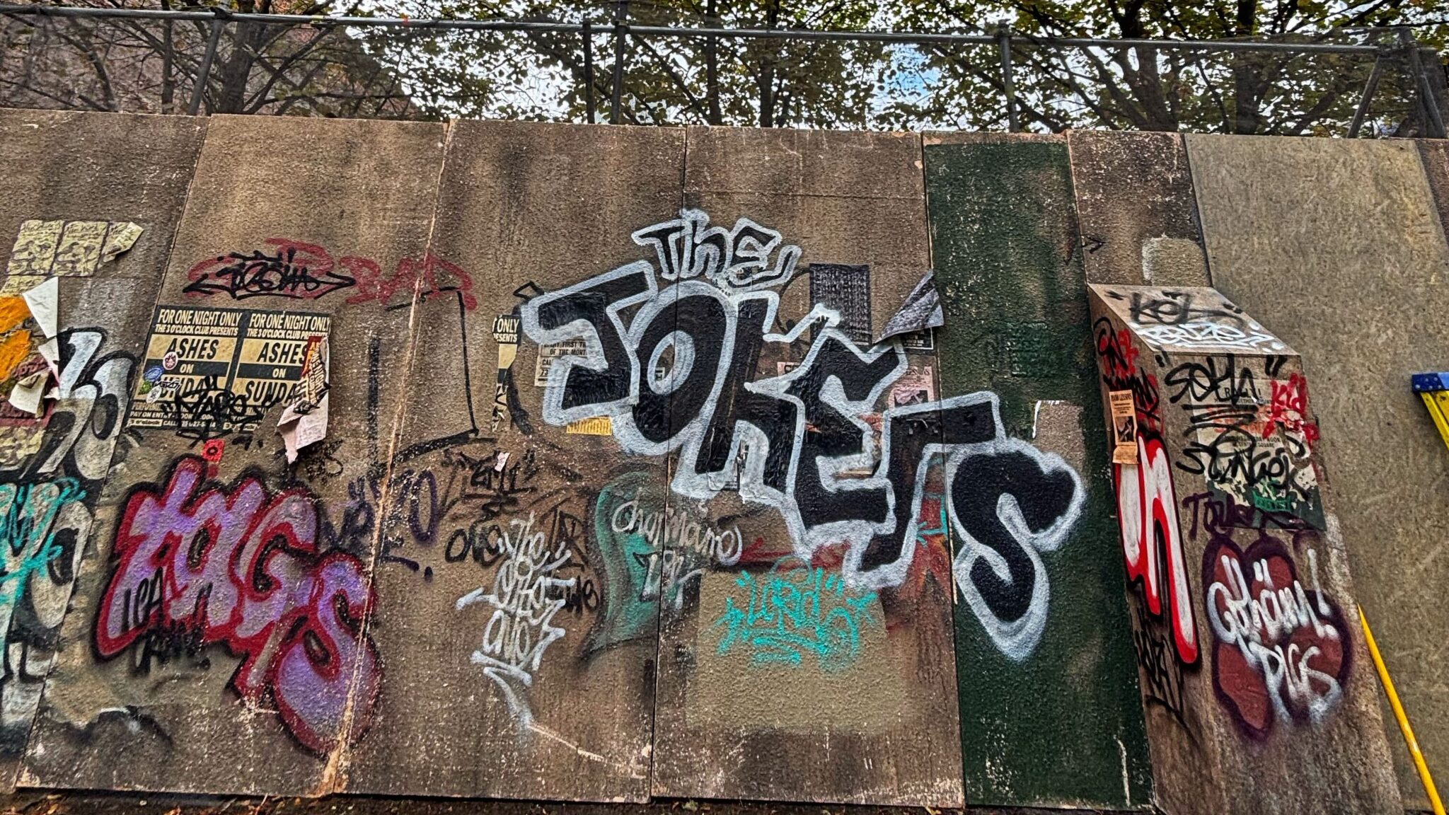 Boddingtons' old 'Cream of Manchester' advert filmed on the canals